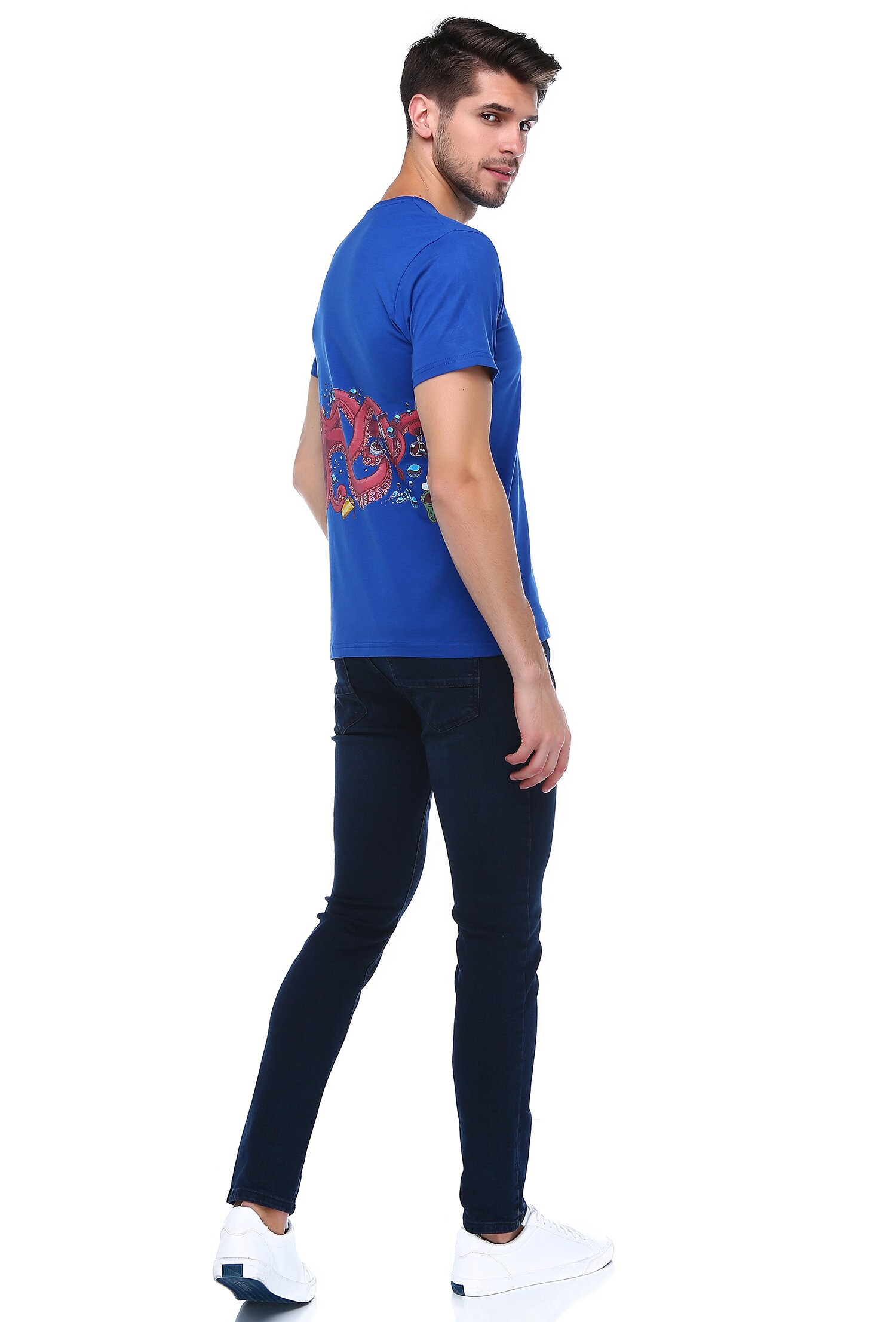 Barista Octopus T-shirt, Fine Art T Shirt, Graphic T-shirt, S-4XL and ...