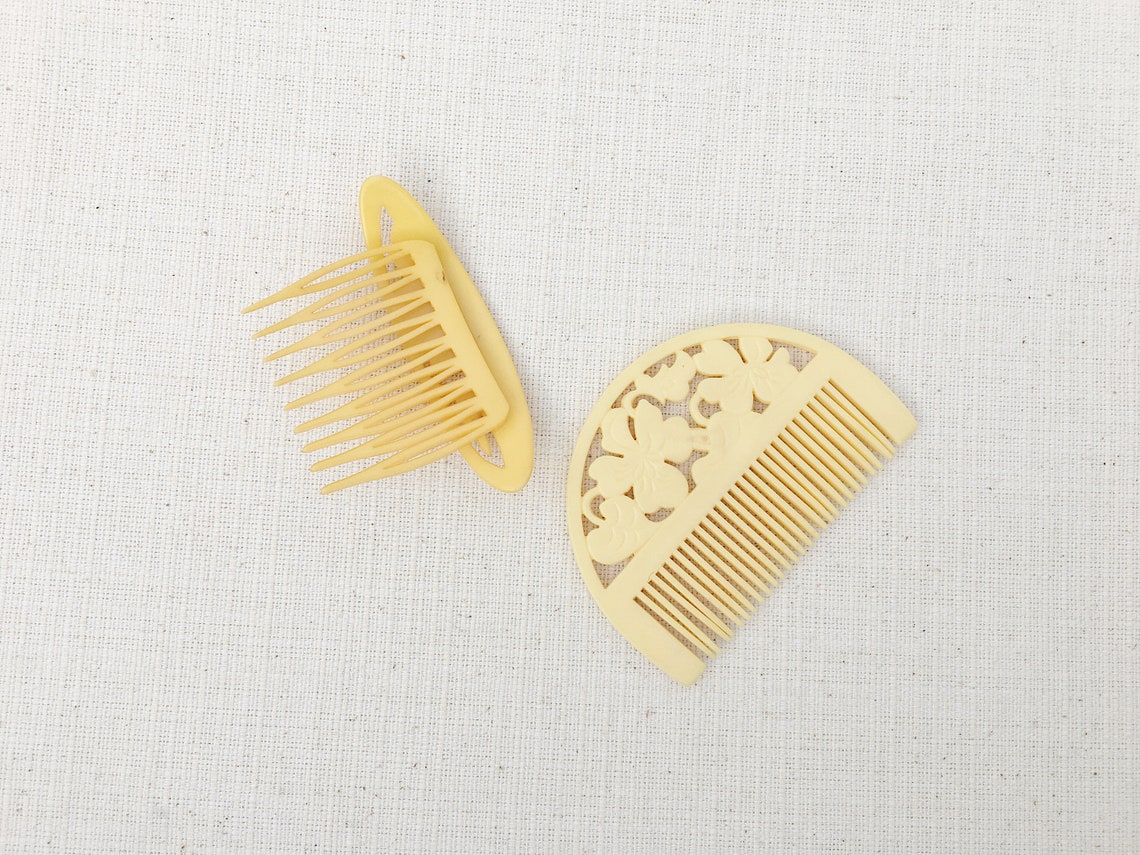 Vintage Japanese Plastic Hair Comb With Floral Design - Etsy