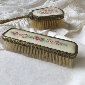 Vintage Vanity Hair and Clothes Brushes, Floral Needlepoint Embroidery ...