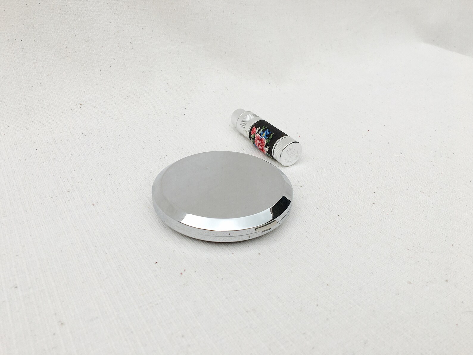 Vintage Japanese Powder Compact and Perfume Bottle Set Boxed - Etsy