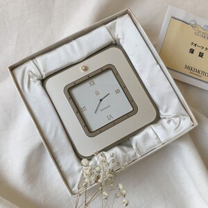 MIKIMOTO International Table Clock With Pearl, Quartz, Original Box ...