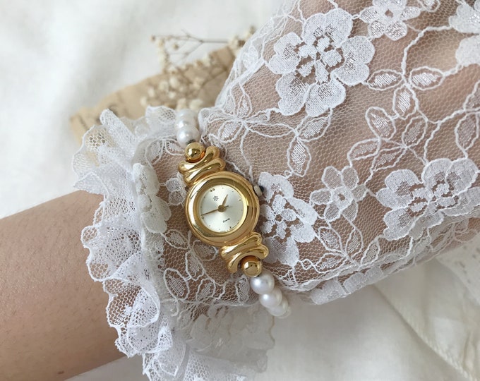 Vintage Akoya Pearls and Gold Tone Metal Women Watch, Made in Japan ...