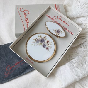 Vintage Stratton Gold Tone Metal Compact and Lipview With Floral Design ...