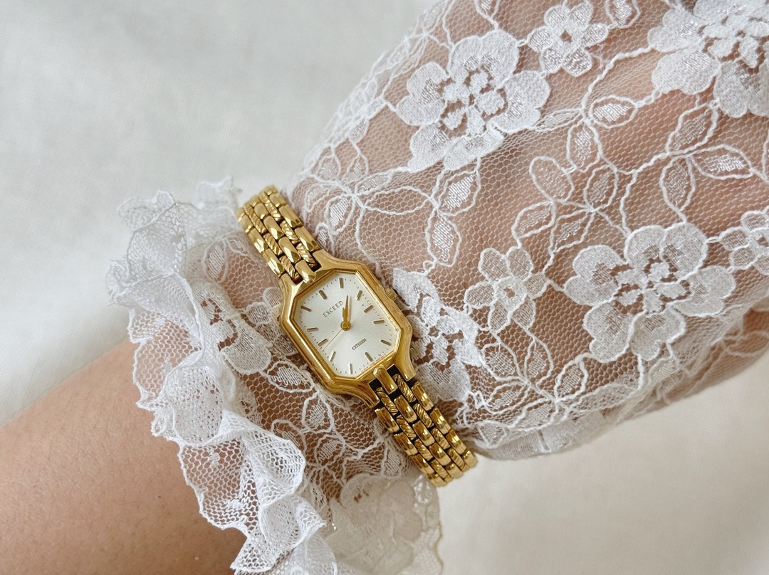 CITIZEN EXCEED Gold Tone Metal Women Bracelet Watch, Japan Watch ...