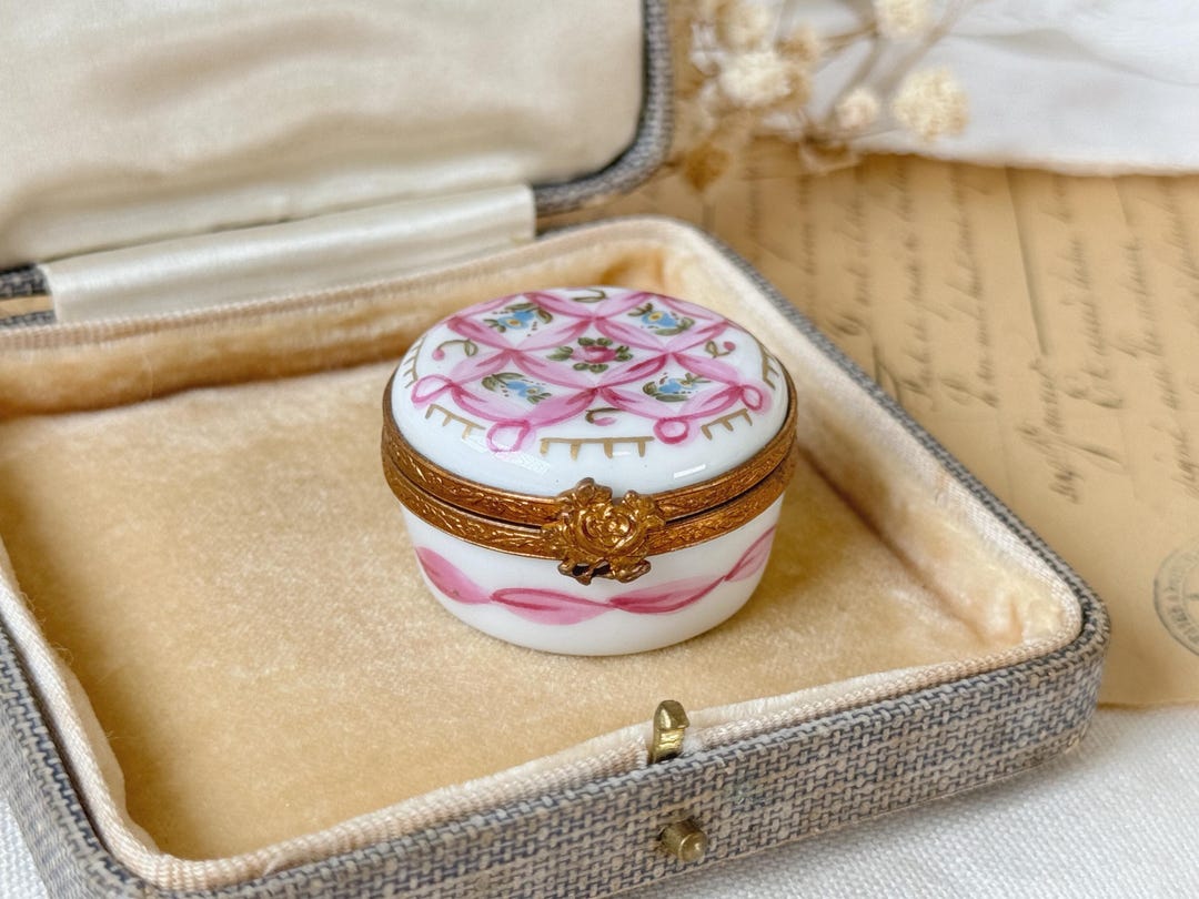 Vintage Limoges France Peint Main MH Porcelain Trinket Box /pill Box ...