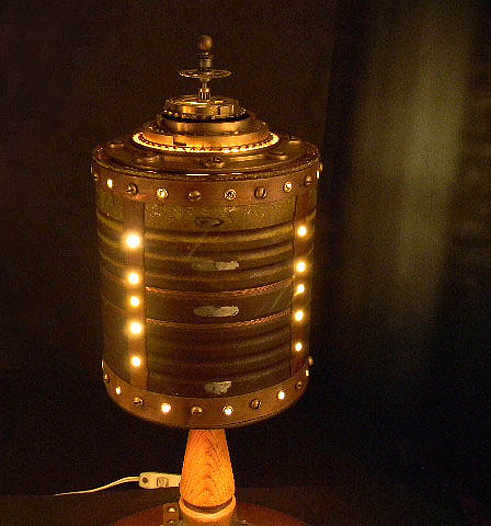 Steampunk Spaceship Desk Lamp, Vintage Decor, Unique Retro Table Light ...