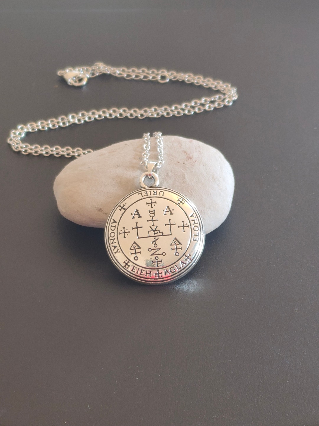 Archangel Uriel Sigil Necklace, Talisman Amulet of Devotion and Prayer ...