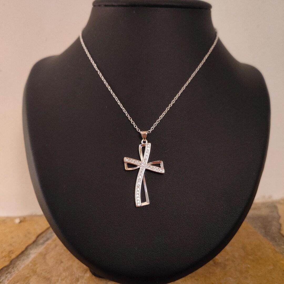 925 Silver Cross Necklace for Women, Elegant and Delicate Cross Pendant ...