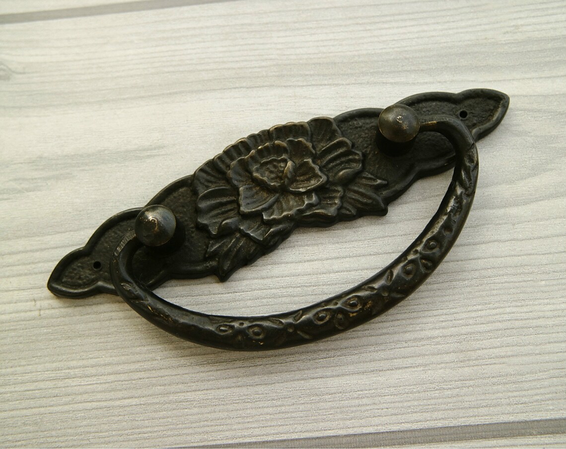 Antique Black Drawer Handle Rustic Drop Bail Dresser Pull Flower Knob ...