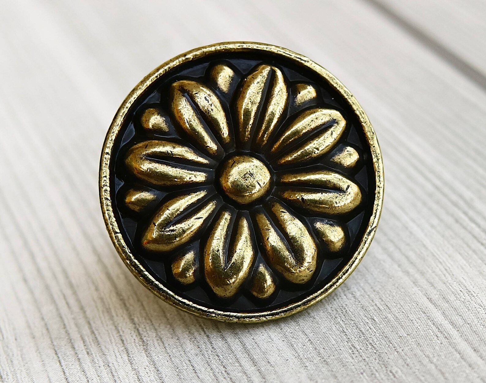 Antique Bronze Funiture Handle Pull Drawer Leaf Handle Flower Dresser ...
