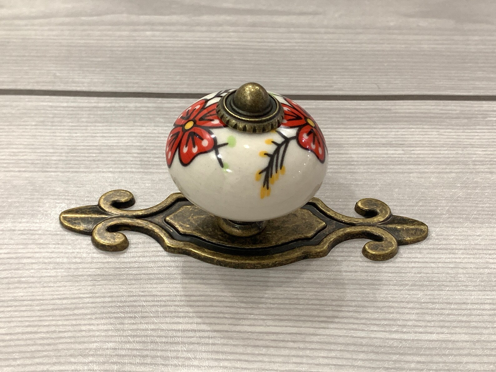 Red Flower Handle Knob Porcelain Handle Pull White Red Drawer Pull ...