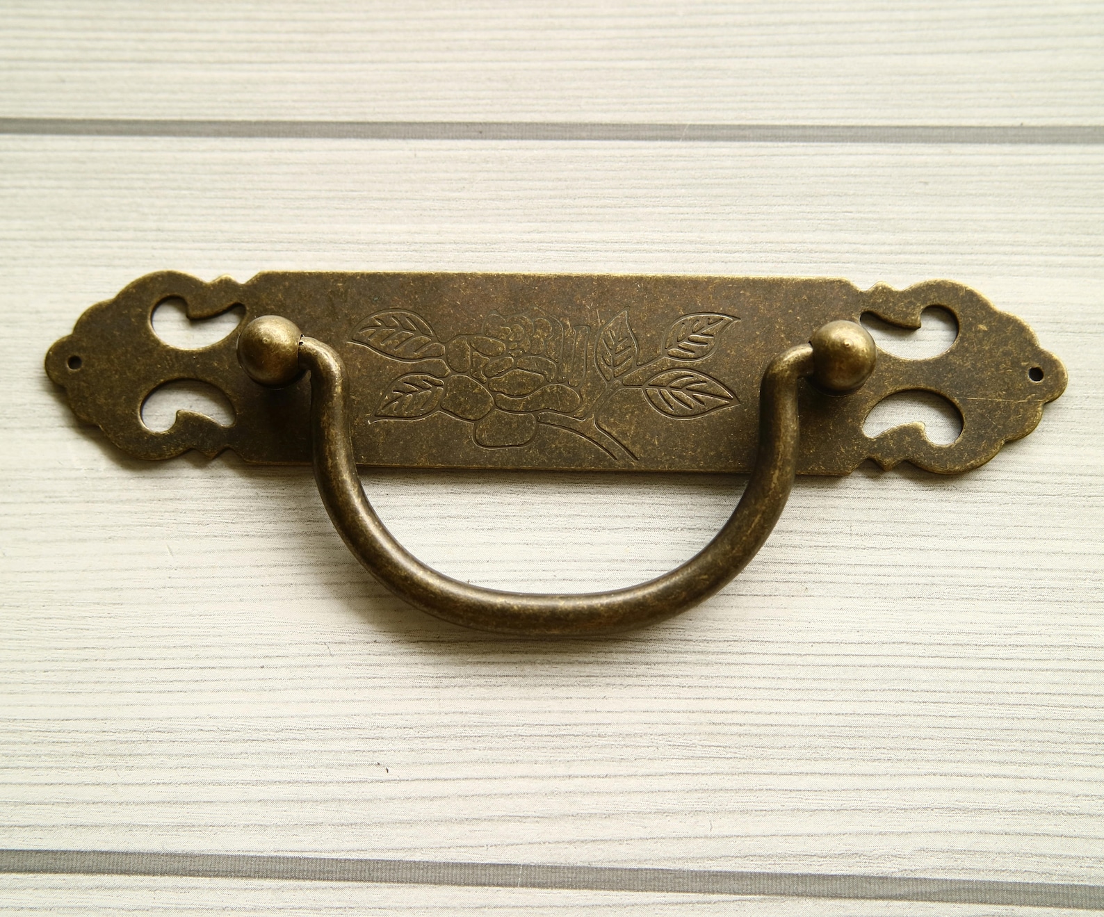 Vintage Drawer Bail Pull Dresser Drop Bail Handle Wardrobe Door Handle ...