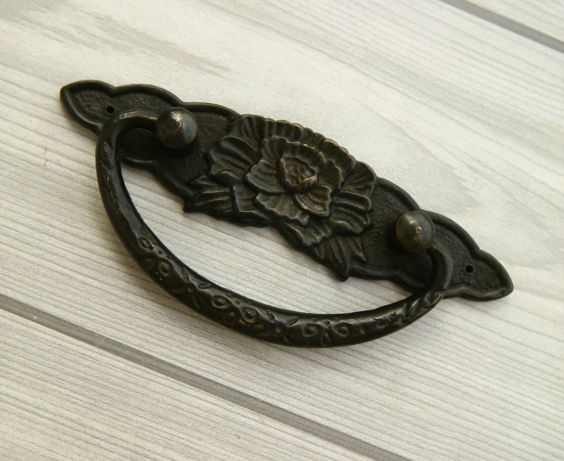 Antique Black Drawer Handle Rustic Drop Bail Dresser Pull Flower Knob ...