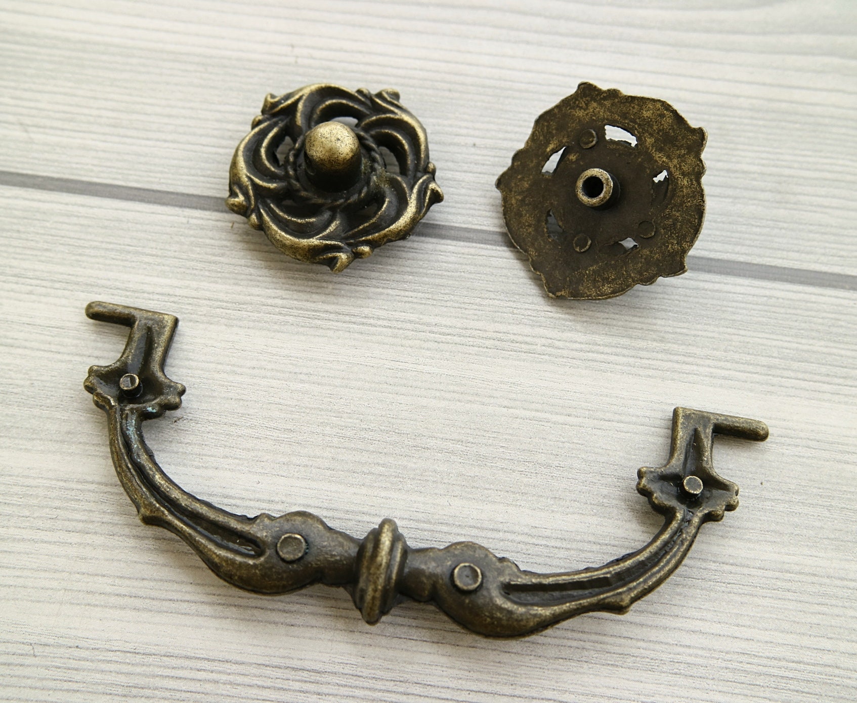 4.25 Vintage Style Handle Antique Bronze Dresser Knob - Etsy
