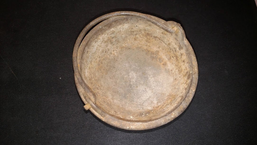 Small Cast Iron Gypsy Pot - Etsy