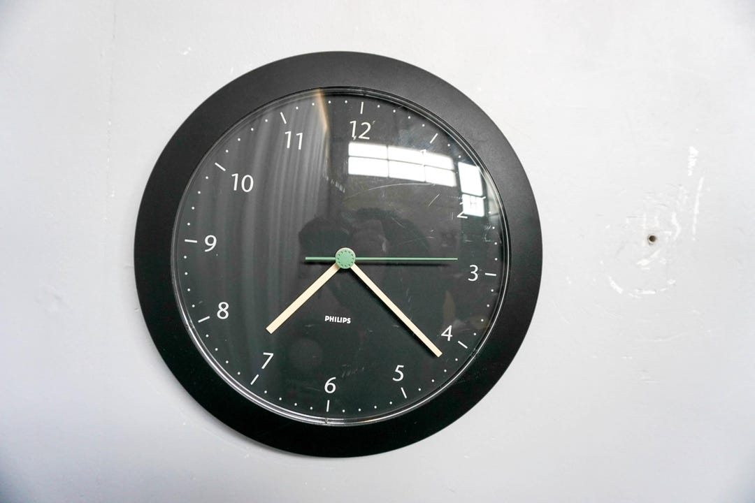 1980s Philips, Vintage German Clock With a Timer by Quartz in Plastic ...