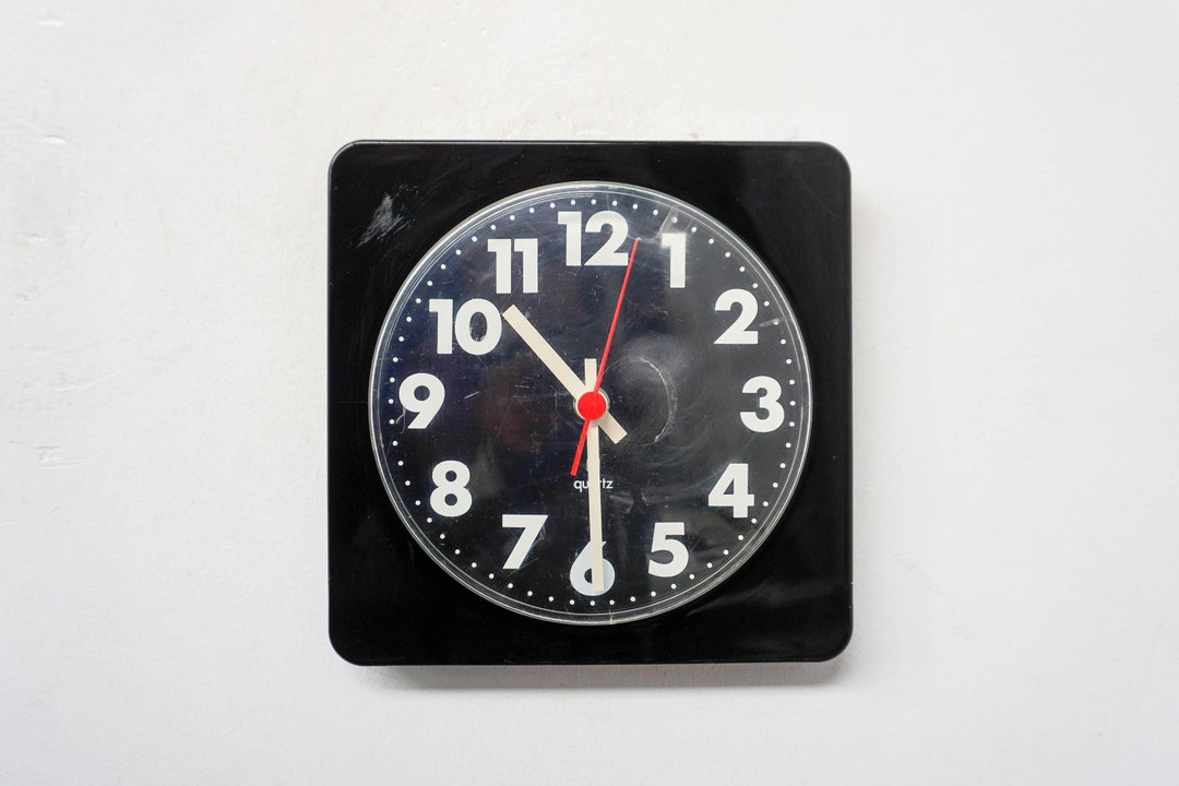 1980s Hema, Vintage German Clock With a Timer by Quartz in Plastic ...