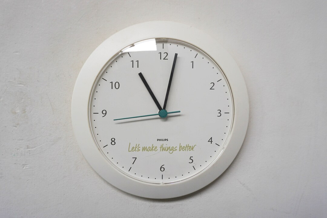 1980s Philips, Vintage German Clock With a Timer by Quartz in Plastic ...