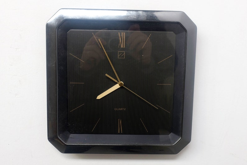 1990s Z Vintage Japan Clock With a Timer by Quartz in - Etsy