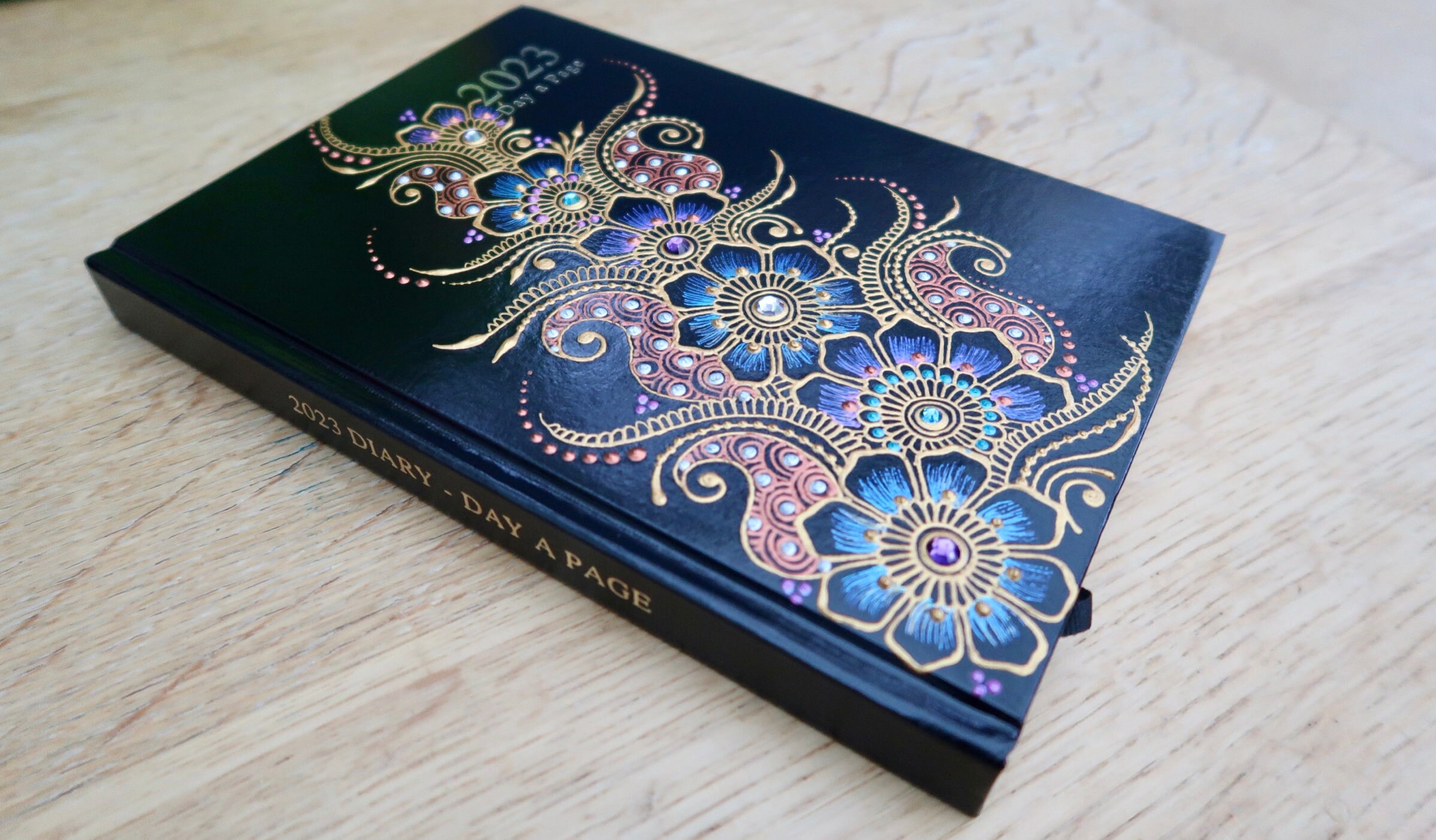 2026 Handpainted Pretty Henna Design Diary | Personalised Healing Art ...