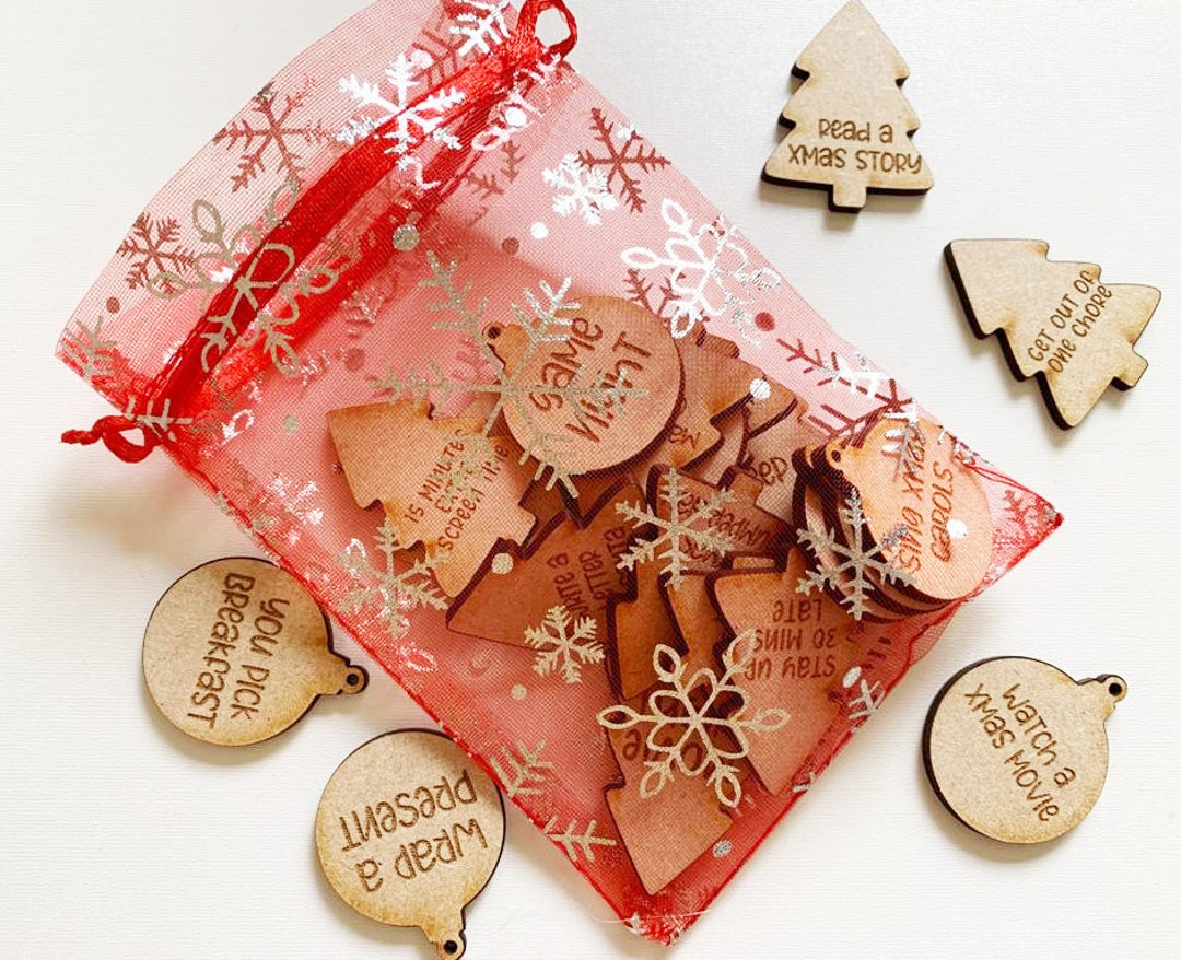 Personalised Engraved Wooden Christmas Advent Tokens, Chocolate Advent ...