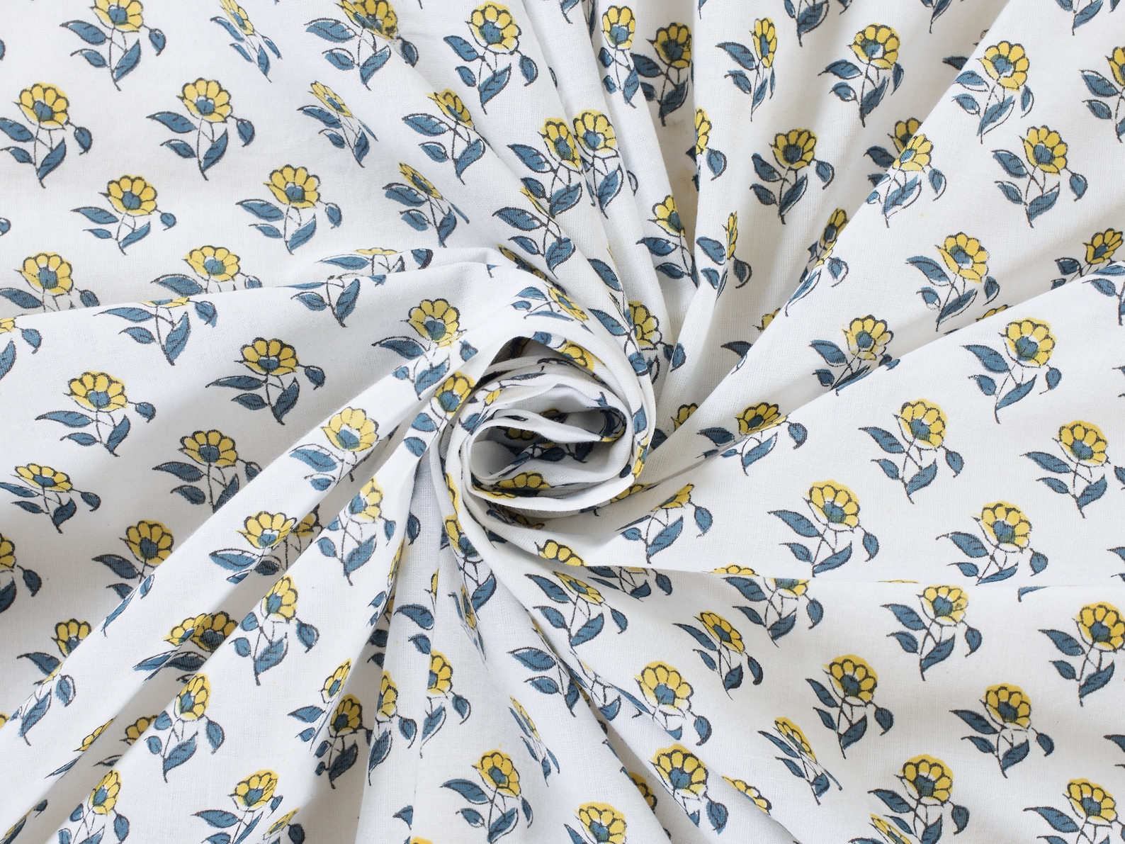 Floral Block Print Cotton Fabric Print Sewing Theme Fabric - Etsy