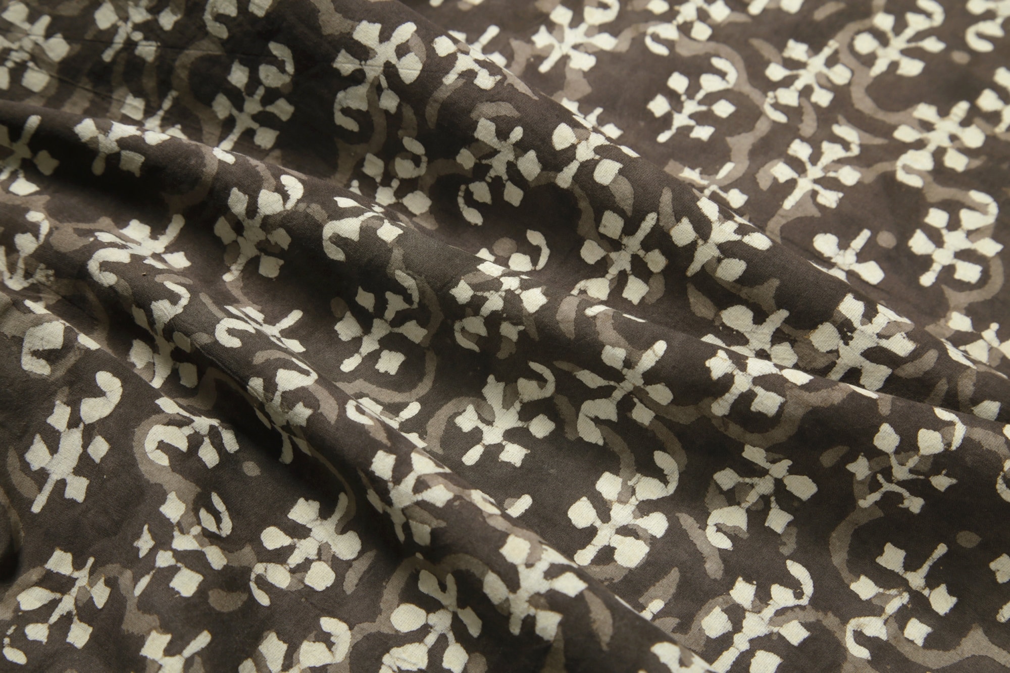 Floral Print Brown Print Womens Clothing Indian Fabric Girls - Etsy