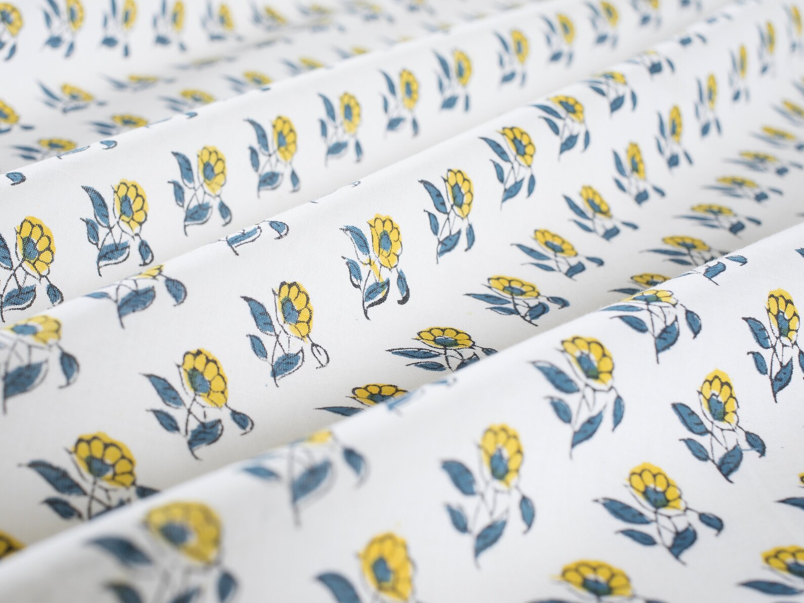 Floral Block Print Cotton Fabric Print Sewing Theme Fabric - Etsy