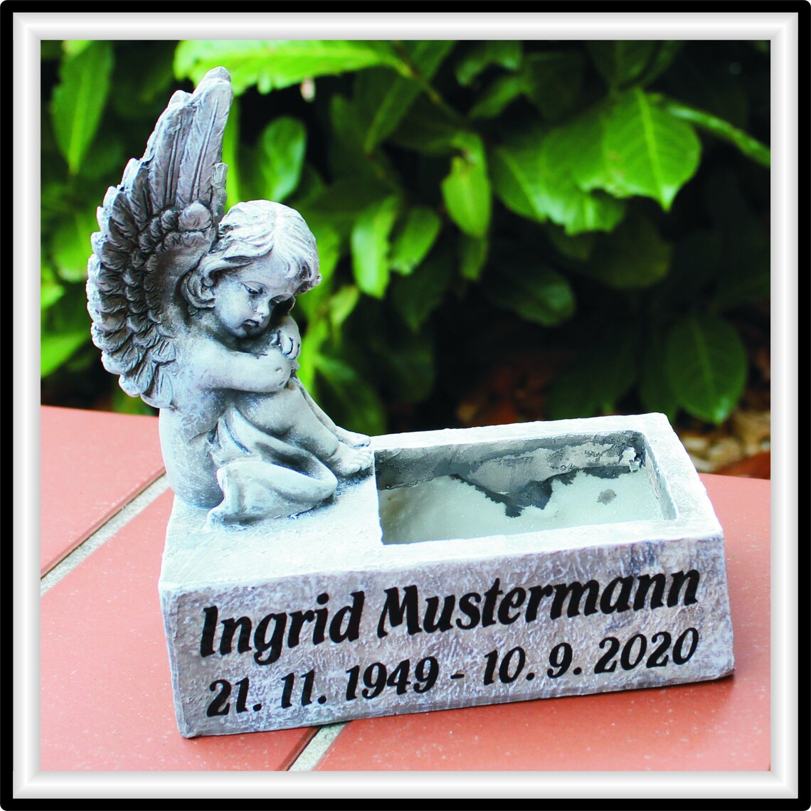 Grabschmuck Engel mit Pflanzzone bzw. Grablichthalter und Namen - Etsy.de