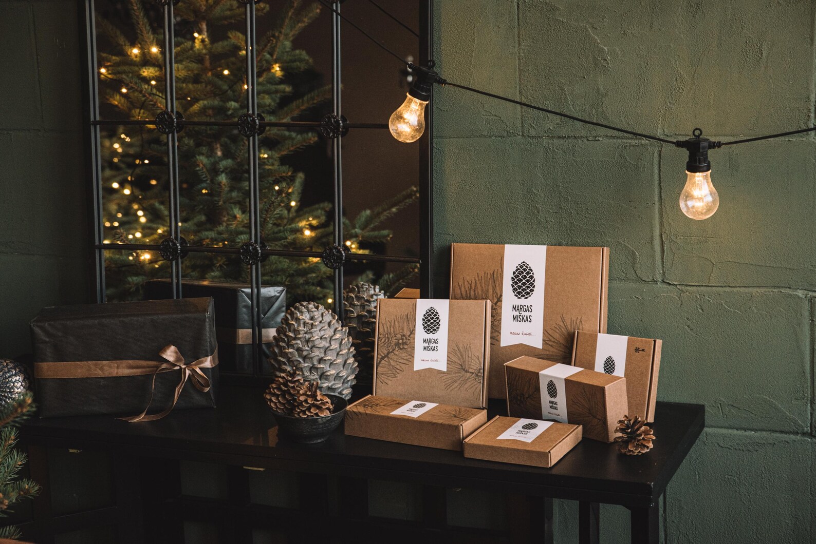 Wooden Christmas Tic Tac Toe Game: Gingerbread & Tree Travel XO - Etsy