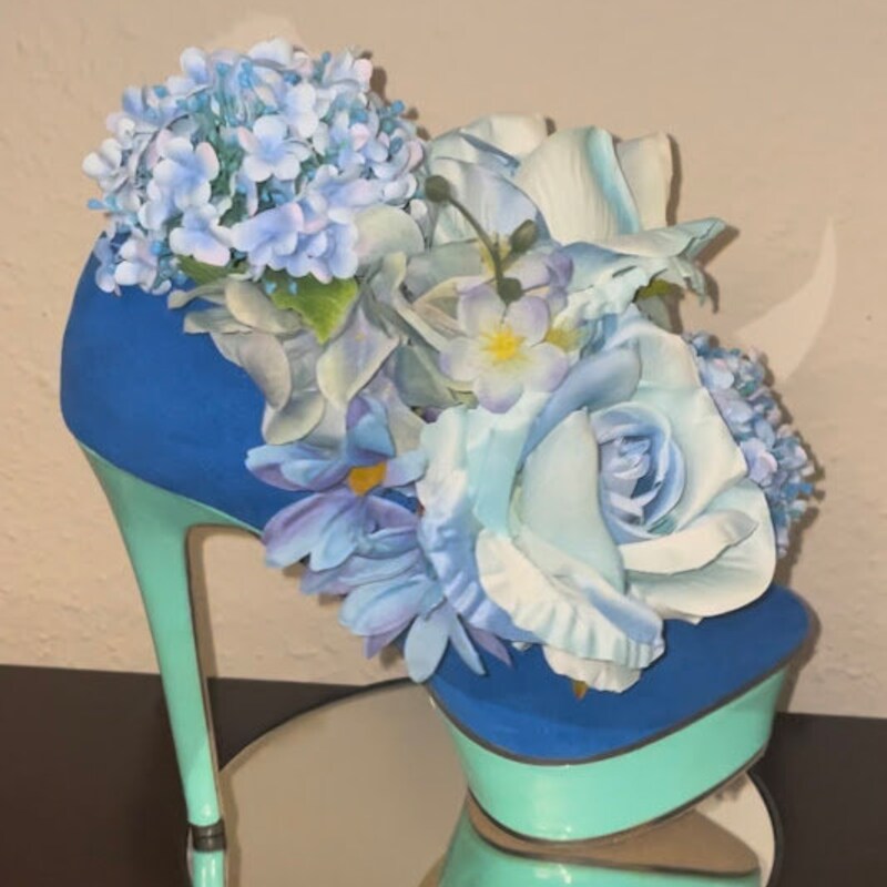 Shoe Centerpiece - Etsy