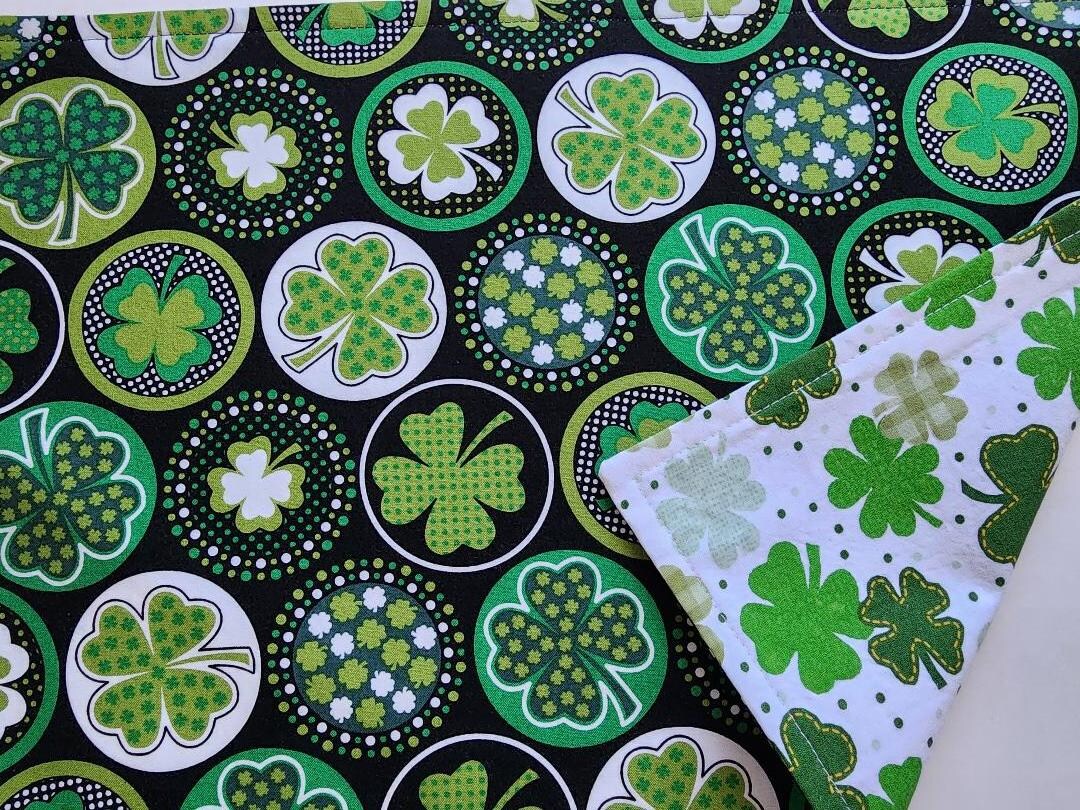 St Patricks Day Placemat, Shamrocks Placemat, Place Setting, Reversible ...