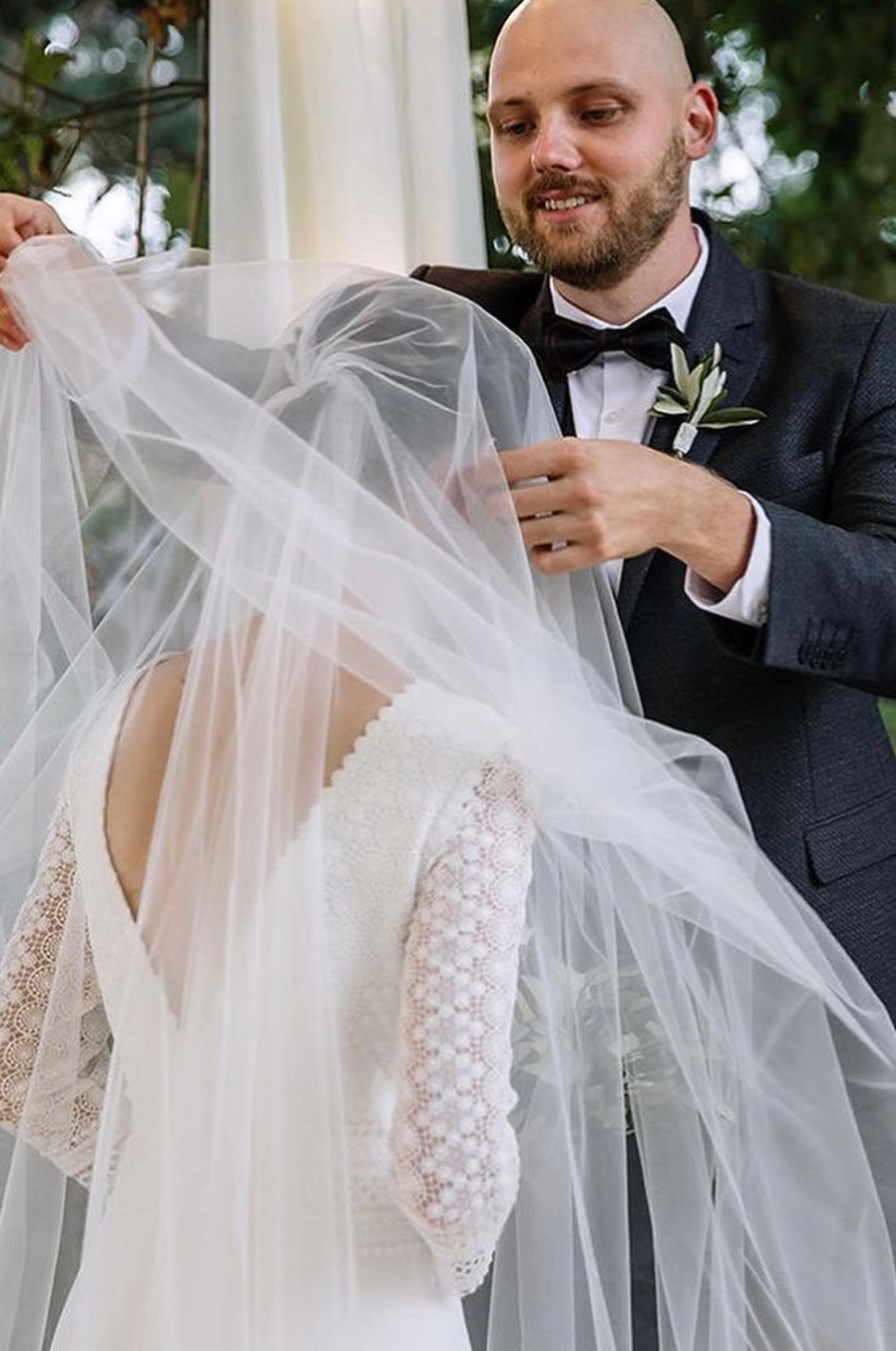 Cathedral wedding veil Bridal off-white veil Classic simple | Etsy