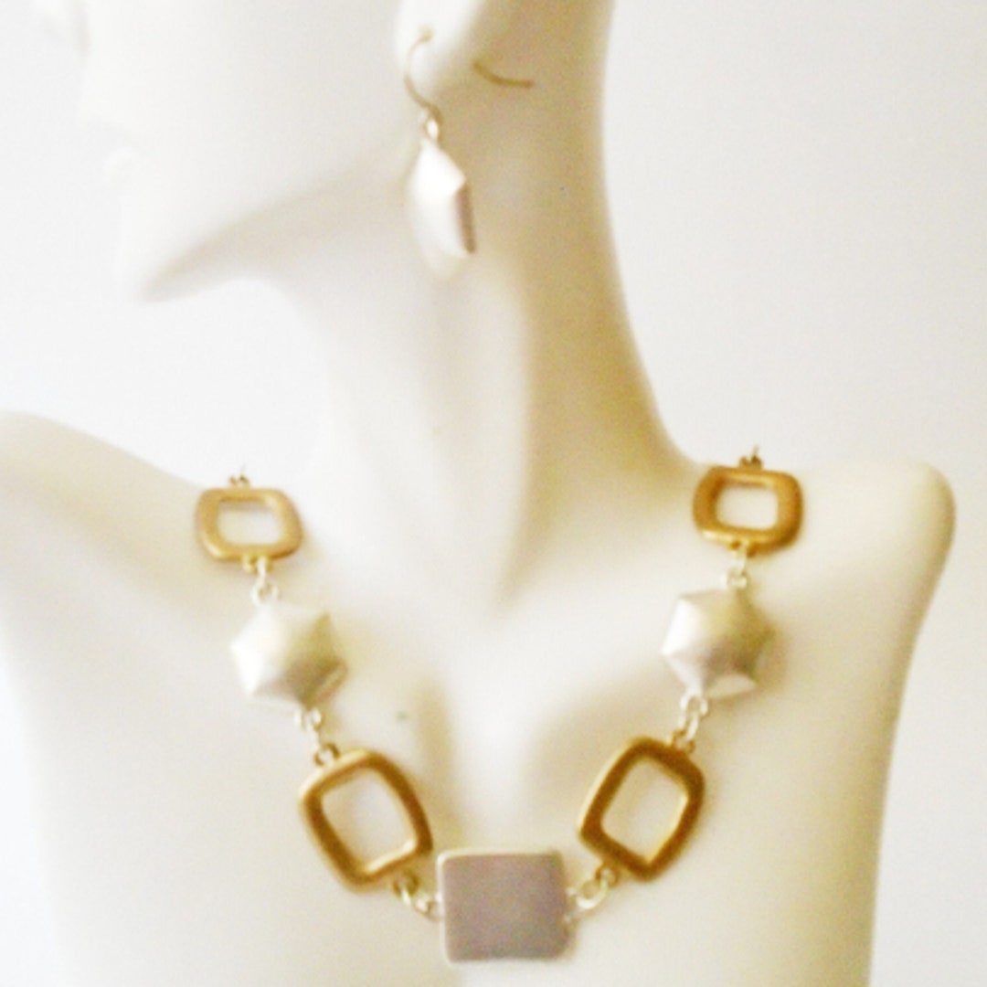 KENNETH COLE New York Matte Gold and Silver Necklace and Dangle ...