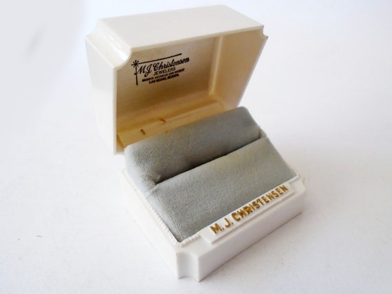 Vintage MJ Christensen Ring Box, AGS Ring Presentatio… - Gem