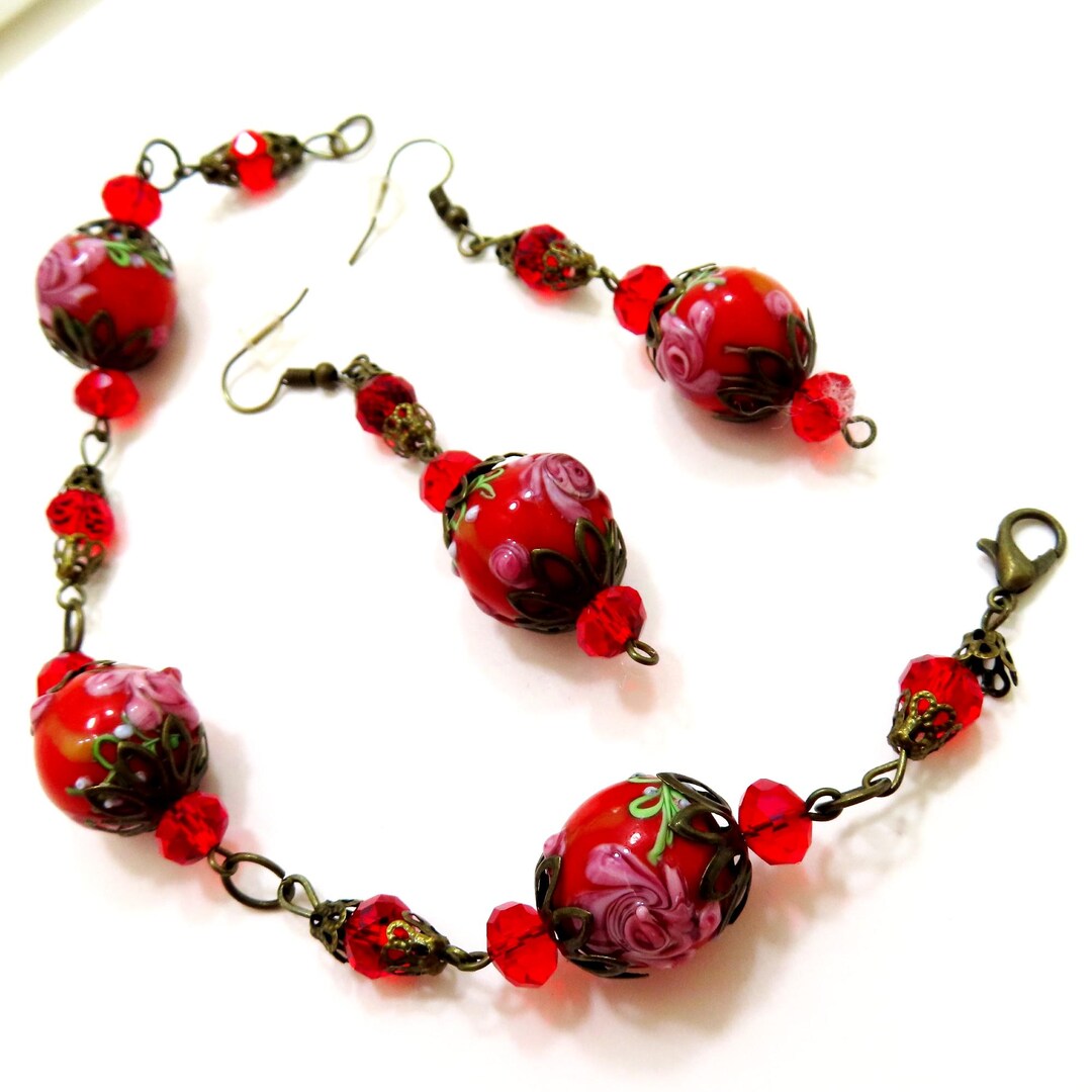 Wedding Cake Red Glass Bead Flower Bracelet Set, Fancy Red Glass Bead ...