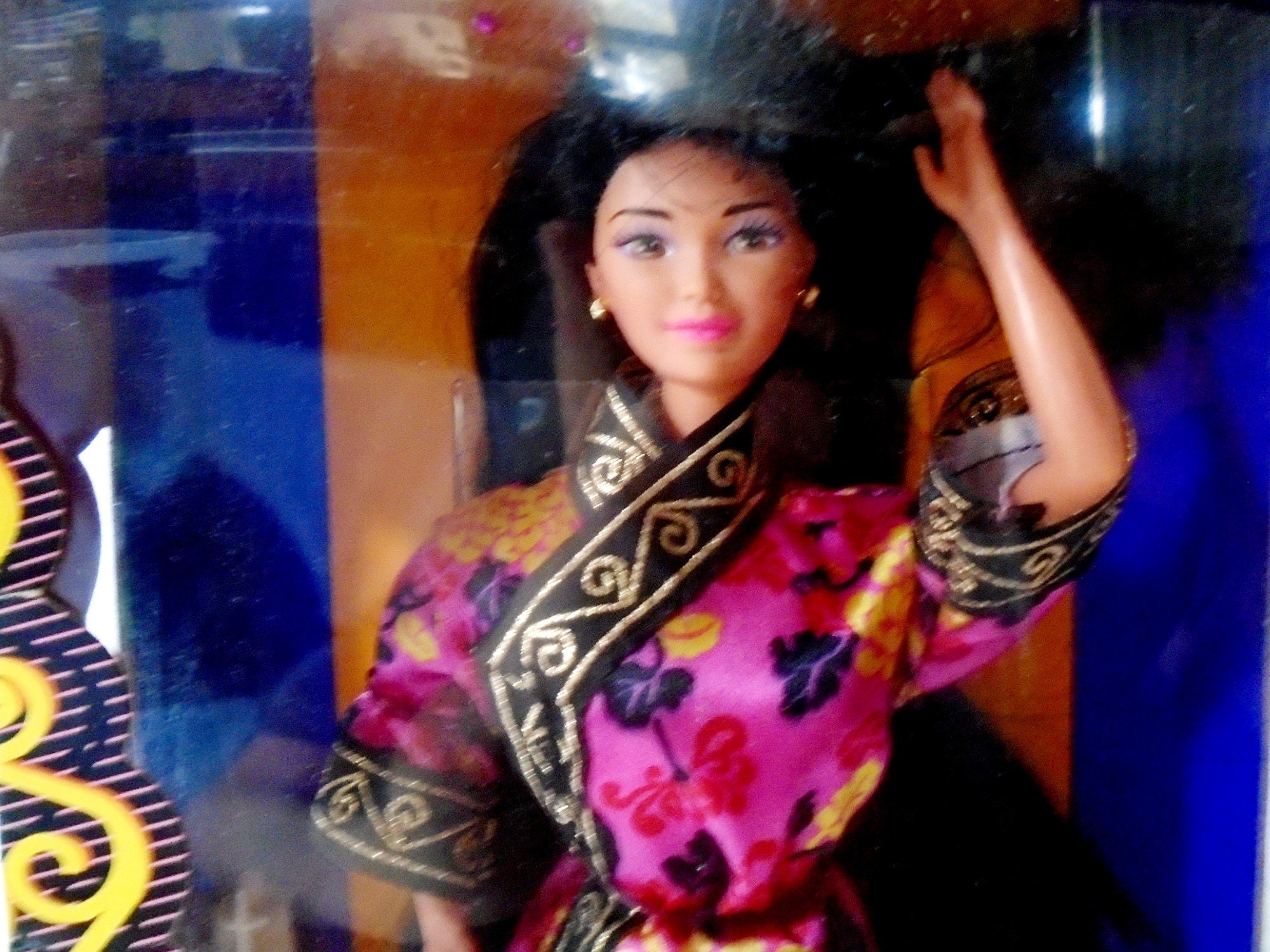 Dolls of the World CHINESE Barbie Doll, CHINESE Traditional Barbie Doll ...