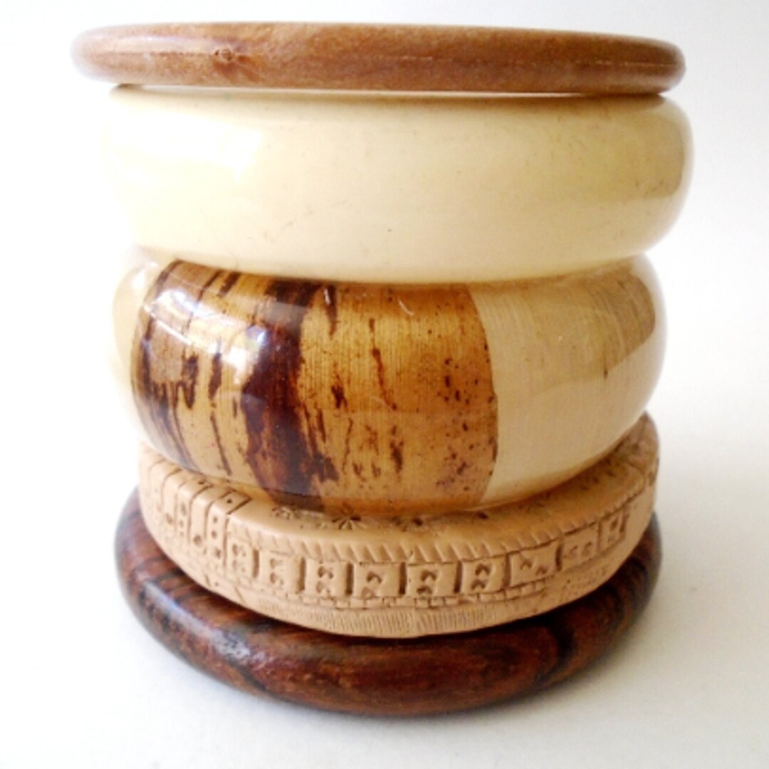 Earth Tone Bangle Bracelet Stack, 5 Shades of Brown Lucite Bangle, Brown Bangle Lot, Vintage ...