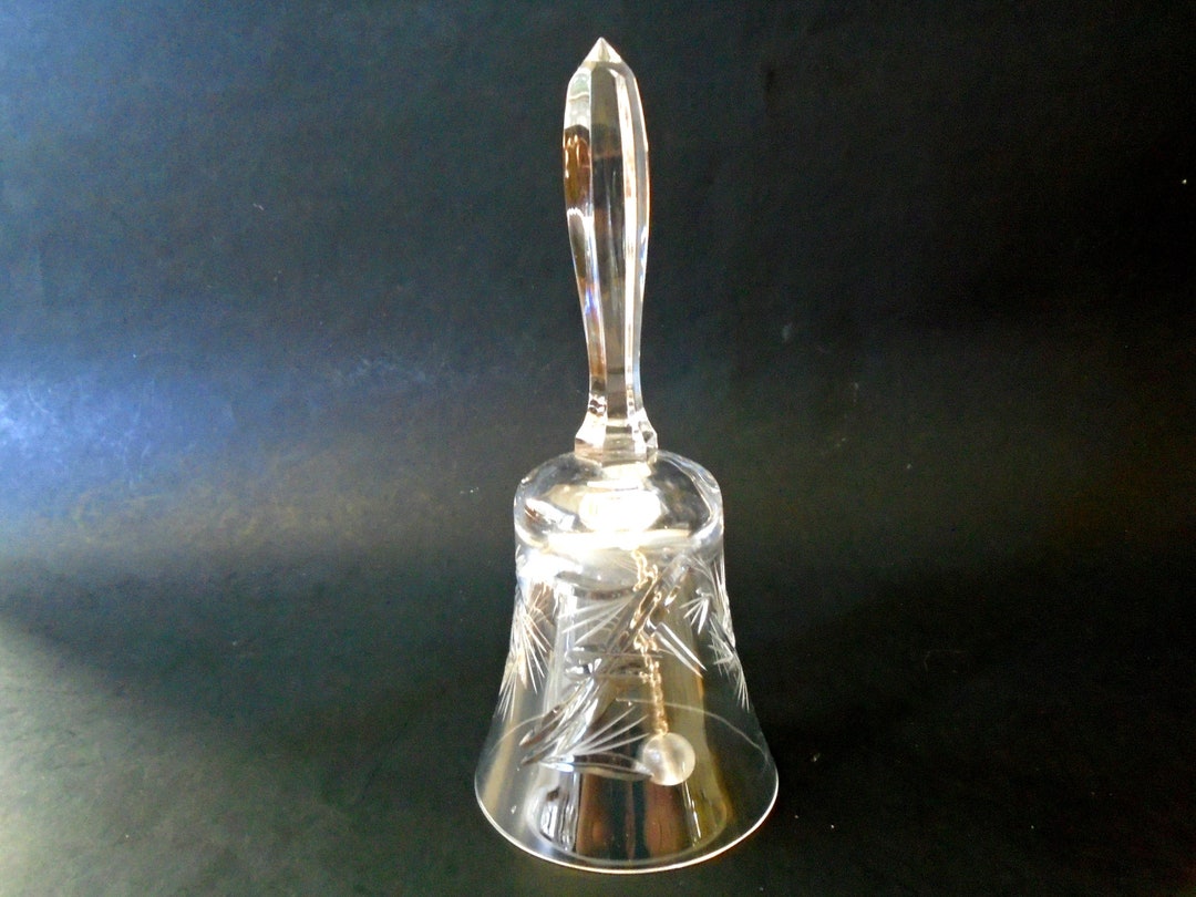 Vintage Hobstar Crystal Dinner Bell, Hobstar Cut Crystal Dinner Bell ...