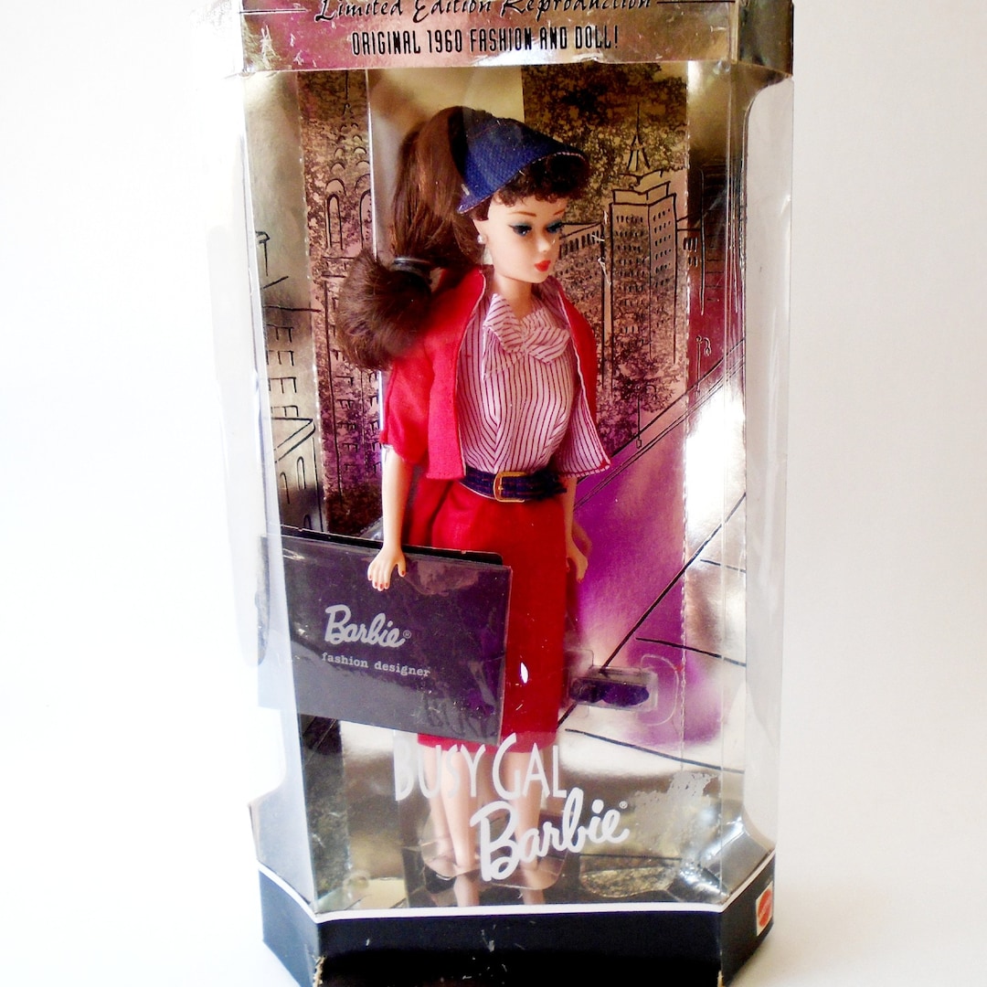 Vintage Barbie Doll NRFB, 1960 Busy Gal Fashion Designer Barbie Doll ...