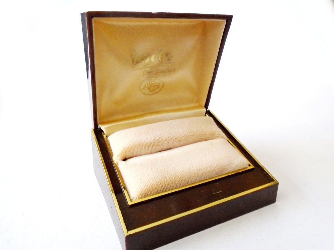 Gold Crest Velvet and Satin Ring Box, 50s Lucite Ring Presentation Box ...