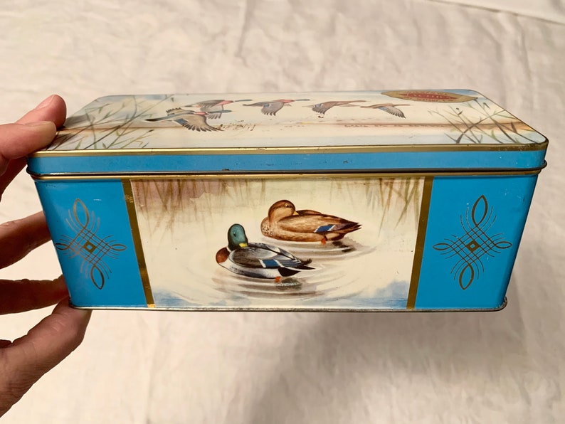 W & R Jacob and Co. Jacobs Wildfowl Biscuit / Cookie Tin - Etsy