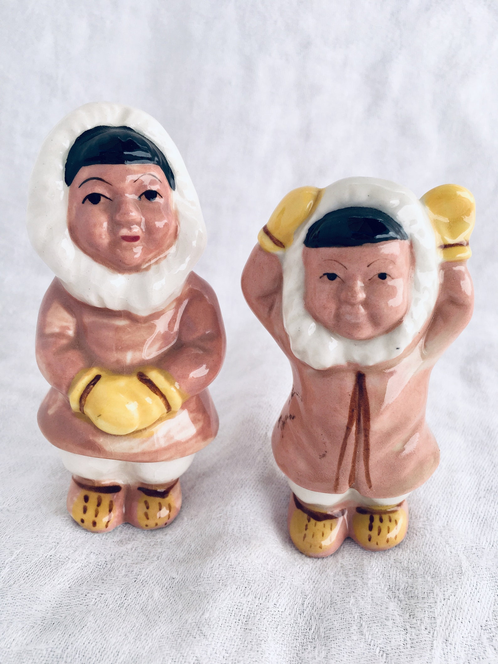 Eskimo Children Ceramic Salt and Pepper Made in Japan - Etsy