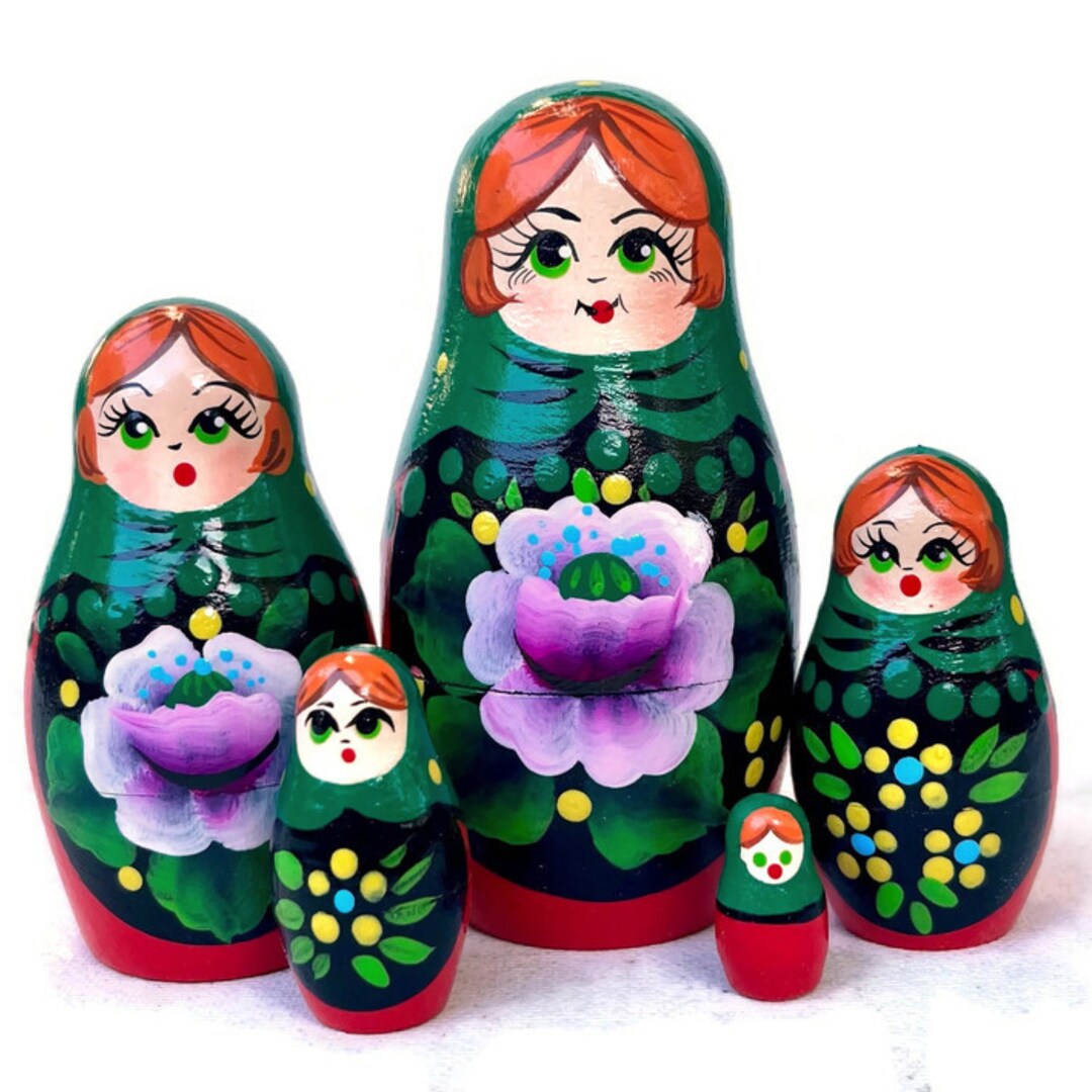 Handmade Green Nesting Dolls: Traditional Wooden Toy Set - Etsy
