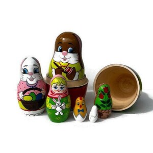 Handmade Easter Bunny Nesting Dolls: Wooden Montessori Toy (7 Dolls) - Etsy