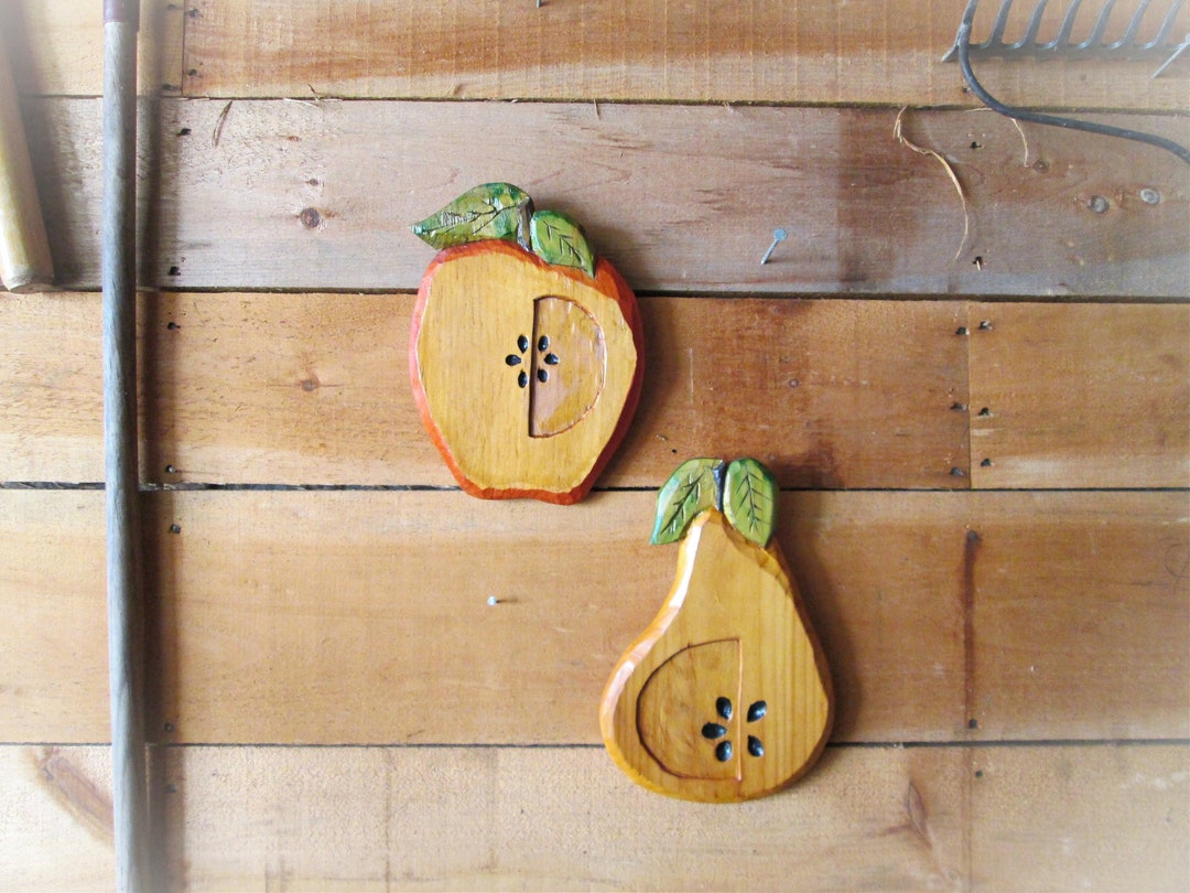 Vintage Wooden Apple and Pear Wall Hangers Hand Carved and Painted ...