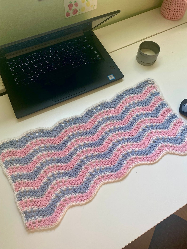 Easy Crochet Pattern, Crochet Office Decor Pattern, Crochet Desk Mat Pattern, Wavy Crochet ...