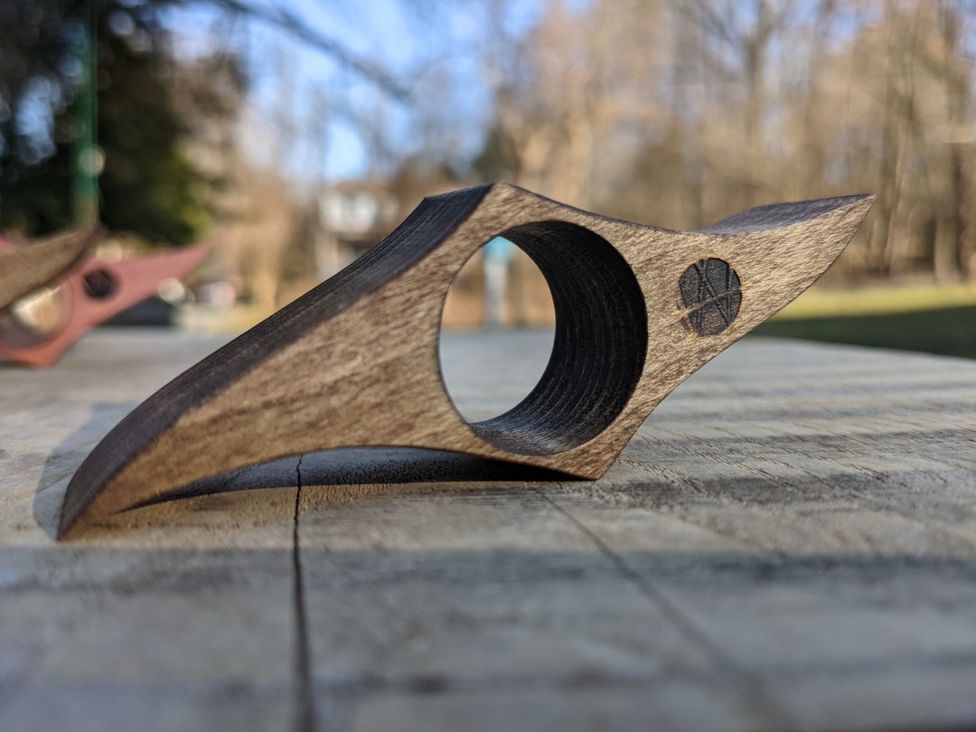 Wood Book Page Holder, Thumb Book Page Holder, Wooden Bookmark, Thumb ...