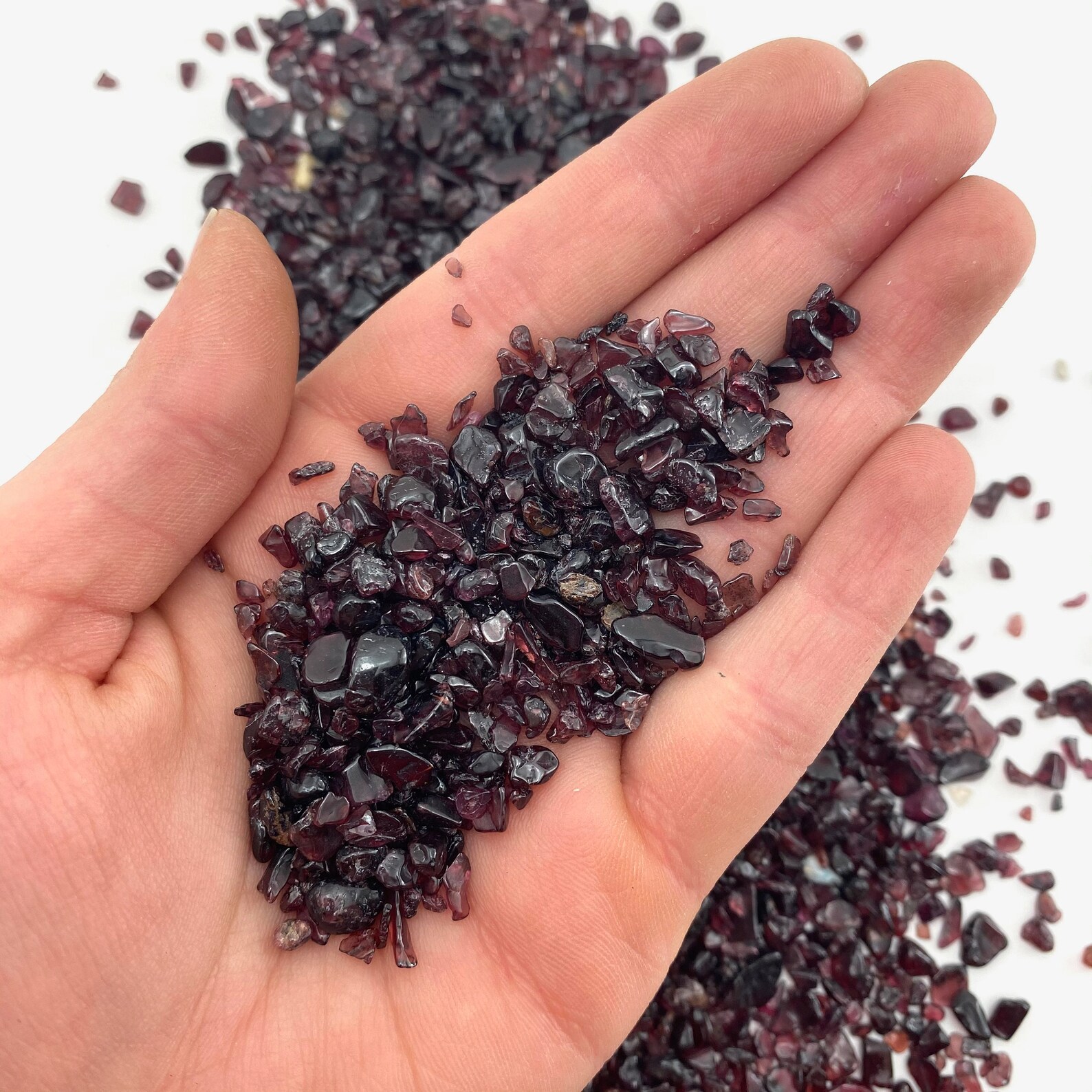 Garnet Chips 25 Grams of Garnet Small Garnet Tumbled Garnet - Etsy