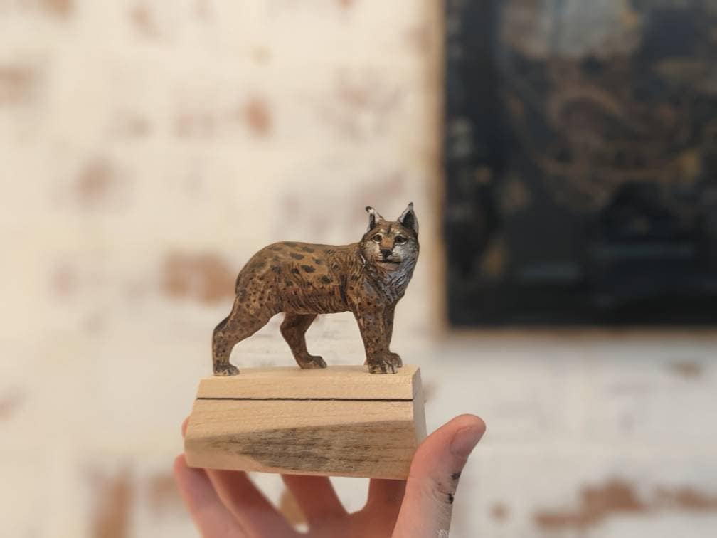 Wooden Lynx Figurine, Wildlife Art Collectible, Gift for Collectors ...